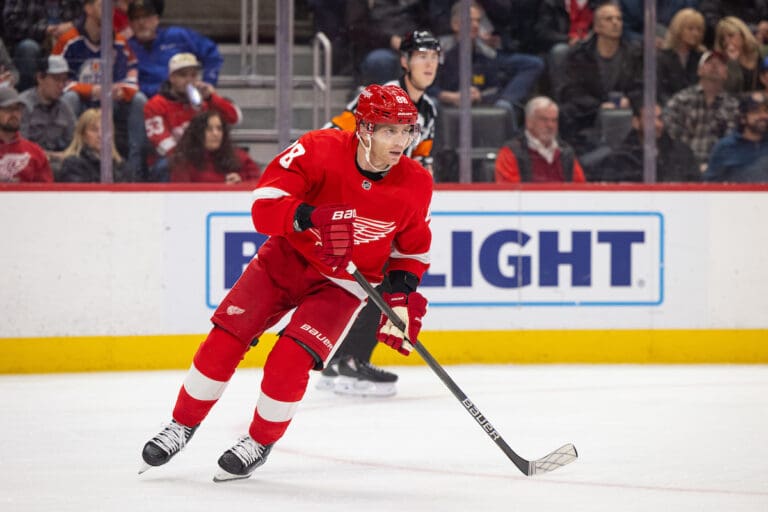 Showtime Again Appearing With Red WIngs | Detroit Hockey Now